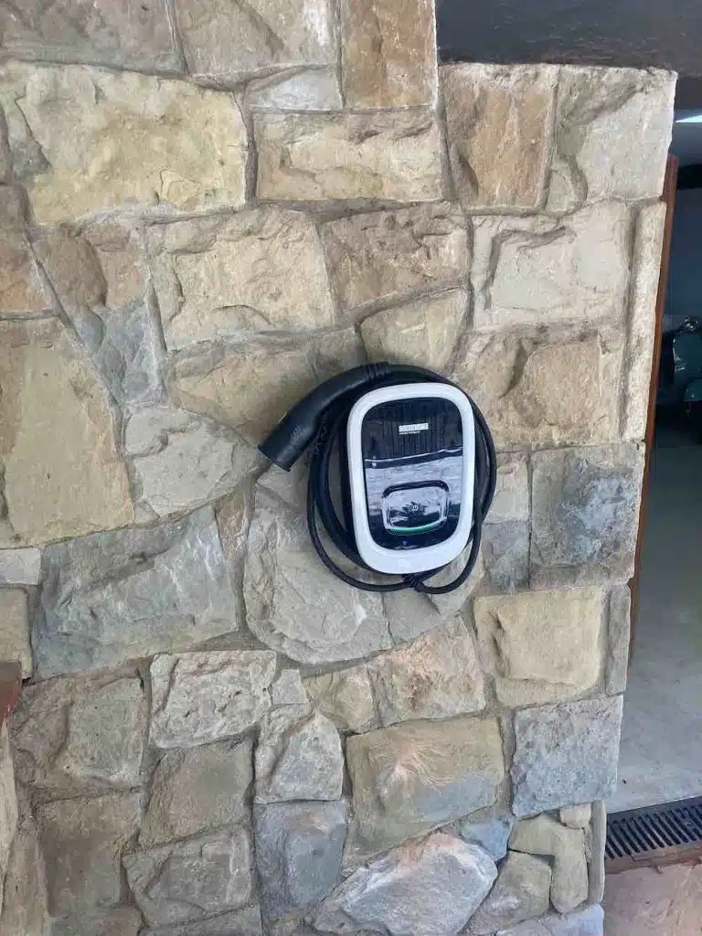 Guía Completa para Instalar un Cargador de Coche Eléctrico - Smart Wallboxes