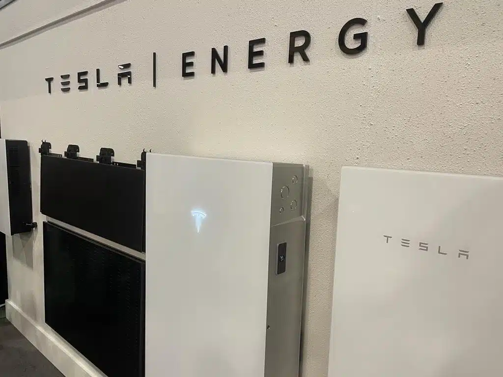 Tesla Powerwall 3: La Revolución del Almacenamiento Energético Llega a ...